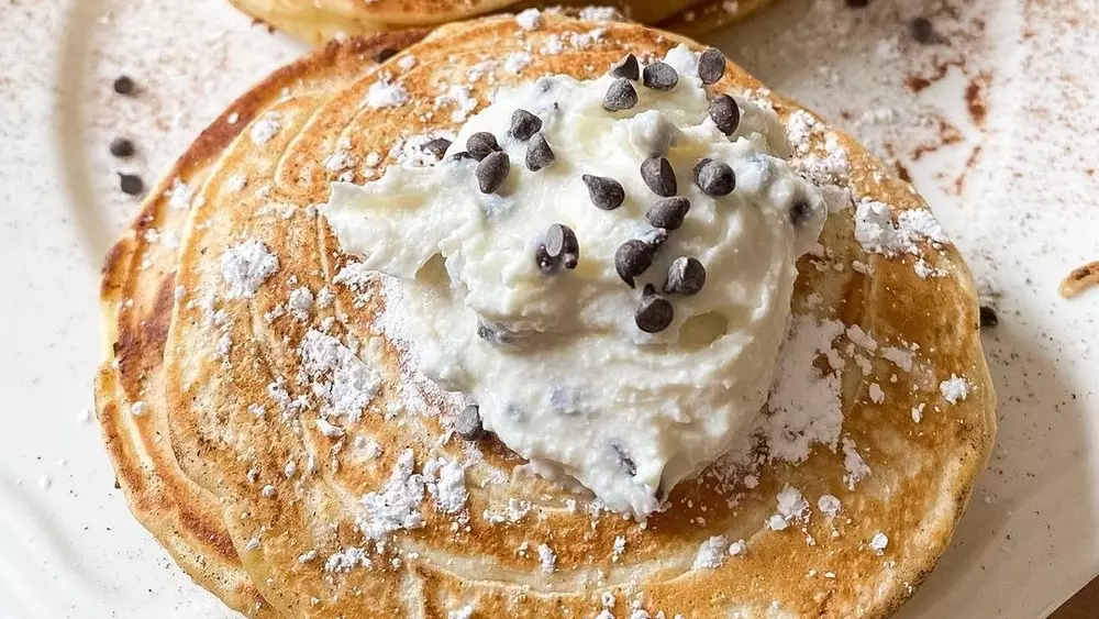 Cannoli pancakes