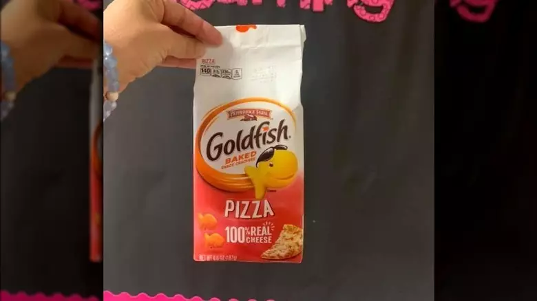 Goldfish Pizza