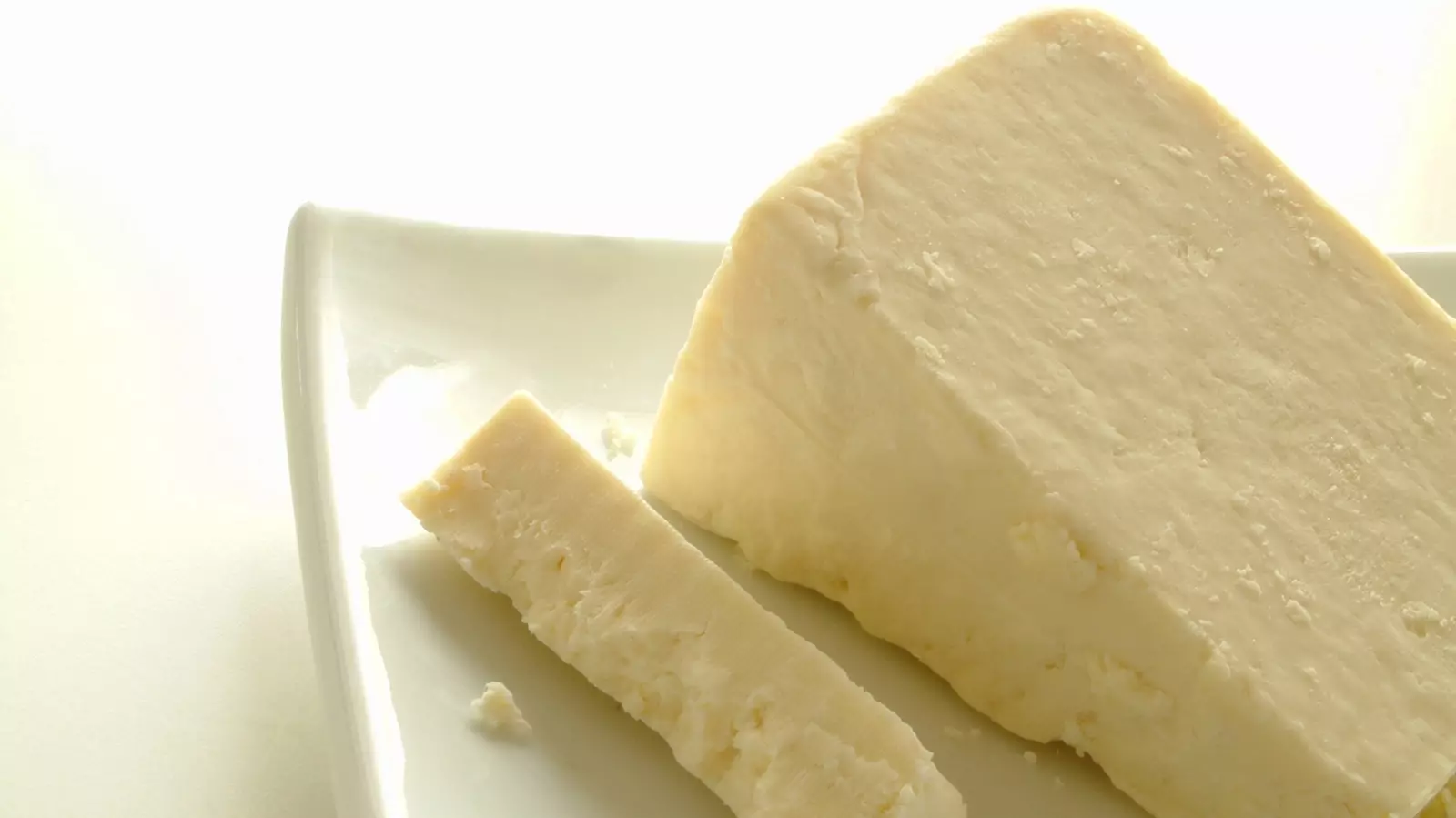 Vše, co potřebujete vědět o sýru Cheddar