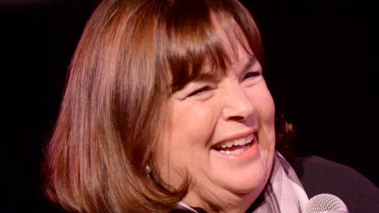 Ina Garten tertawa