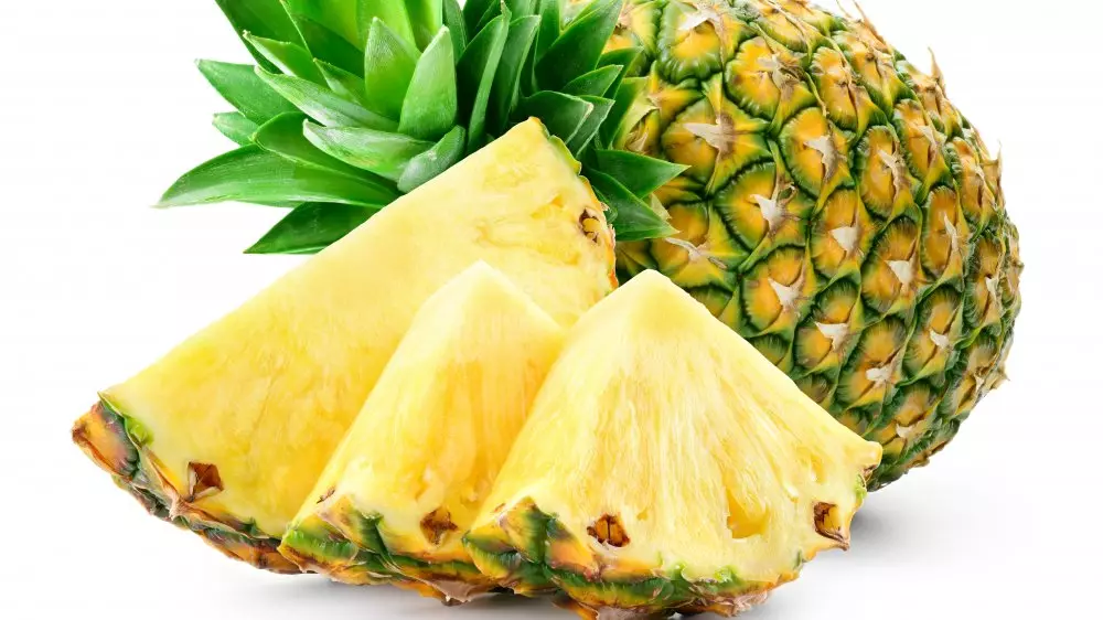 Jo moatte gjin frisse ananas yn Jell-O sette. Hjir is wêrom