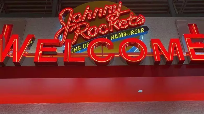 Johnny Rockets σε διεθνείς τοποθεσίες