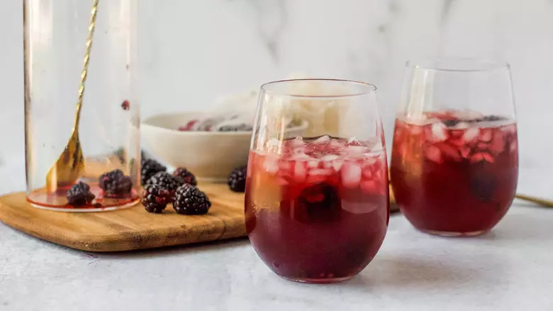 Copycat très berry hibiscus Starbucks rafraîchissant en verre