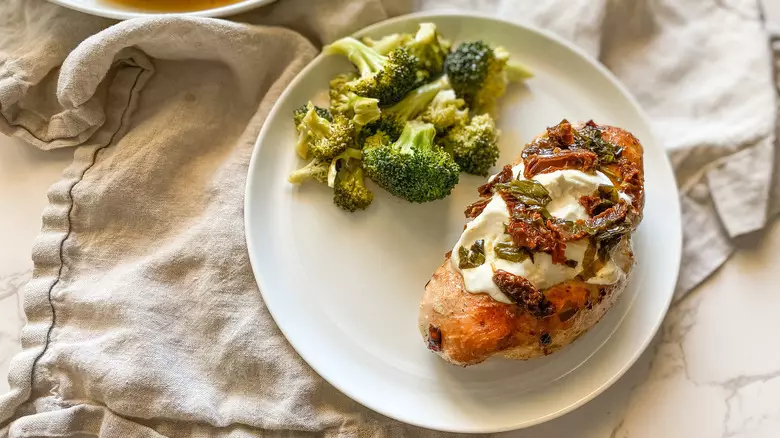 Copycat Carrabba's chicken Bryan recipes on plate