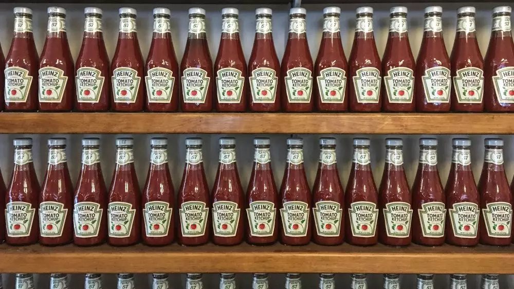 Pravi razlog, zakaj je Heinz EZ Squirt Ketchup izginil