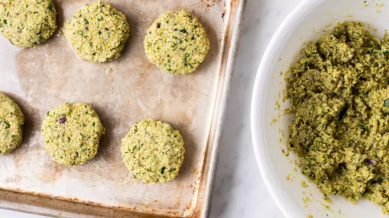 pate falafel sou fèy boulanjri