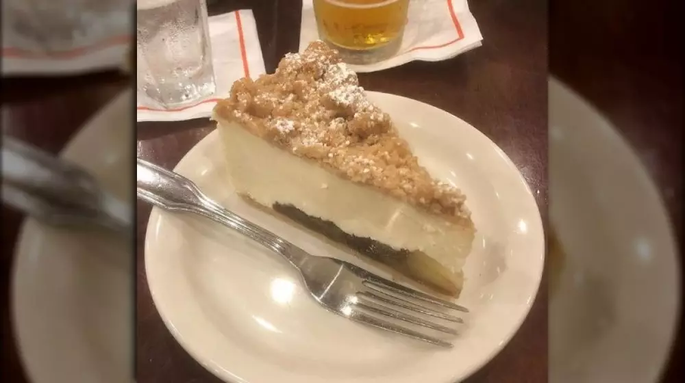 Junior's appelkruimel cheesecake