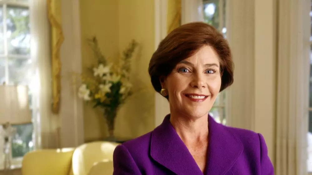 Laura Bush a cargo dos chefs da Casa Branca