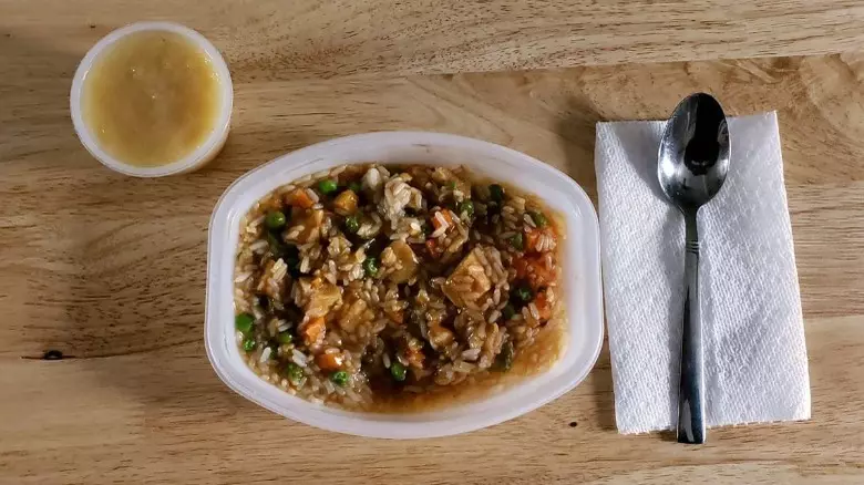 Lean Cuisine Chicken Fried Rice šaldyta vakarienė