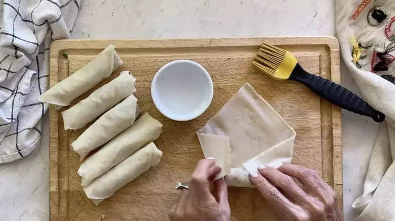 រុំ lumpia