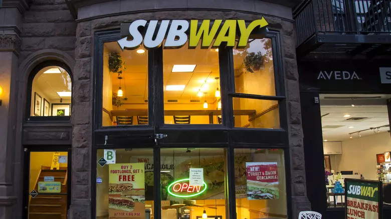 Tenda de bocadillos Subway