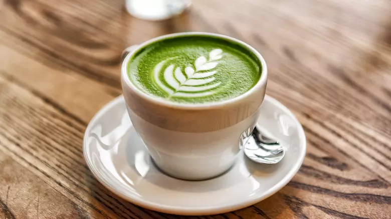 Matcha ippreparat bħala latte