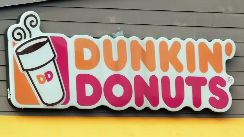 Dunkin 'Achangobva Kuzivisa Nhau Dzinosuruvarisa Kune Fans