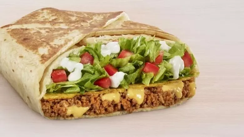 Taco Bell Crunchwrap កំពូល