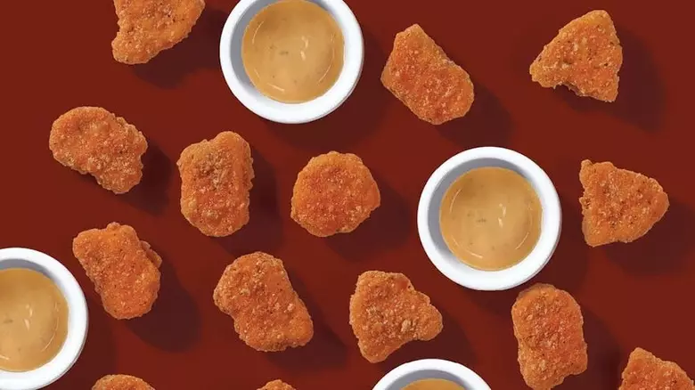 Wendy's ghost pepper ranch sauce sy nuggets