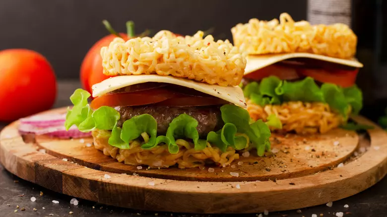 Hamburguesa de Ramen