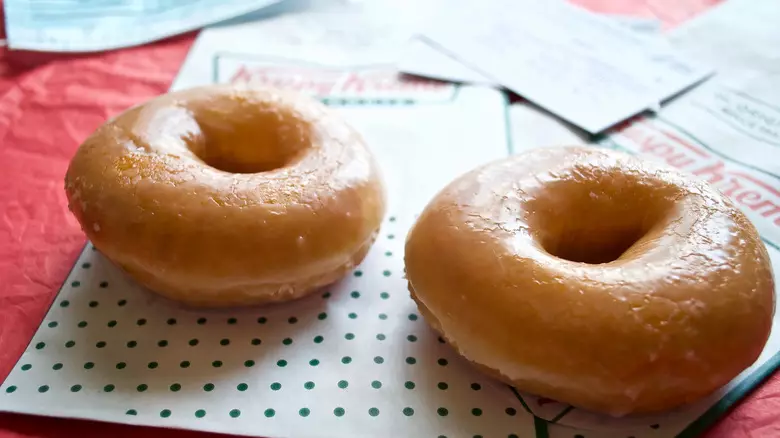 Глазуровані пончики Krispy Kreme