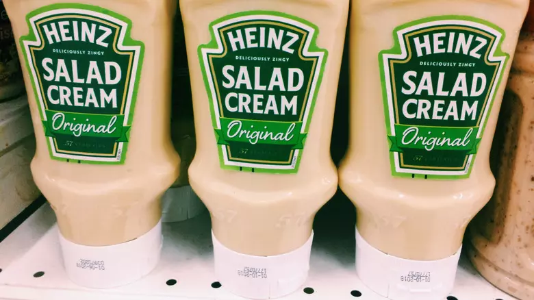 tatlong bote ng heinz salad cream