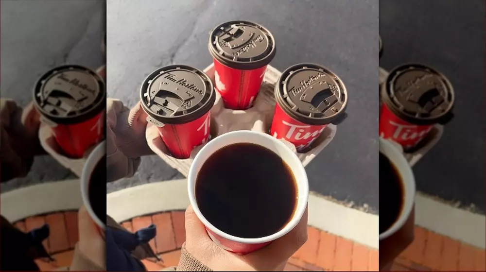 Tim Hortons 的四款外帶咖啡