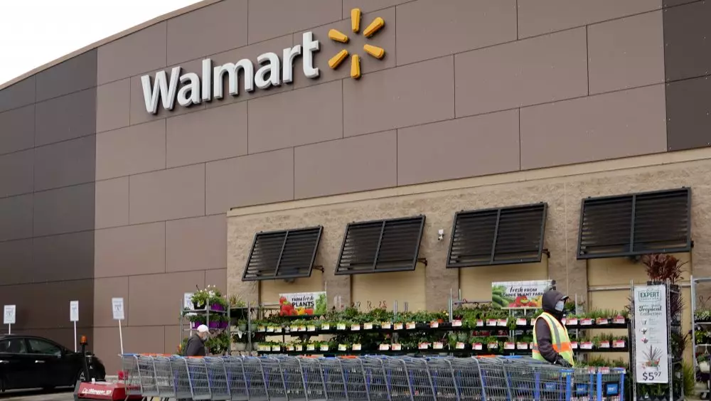 Vitrine Walmart avec chariots