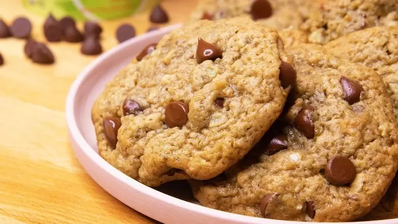 Foodstirs matcha chocolate chip cookies