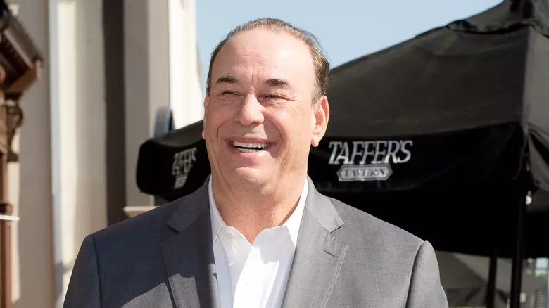 Jon Taffer z Bar Rescue s úsměvem