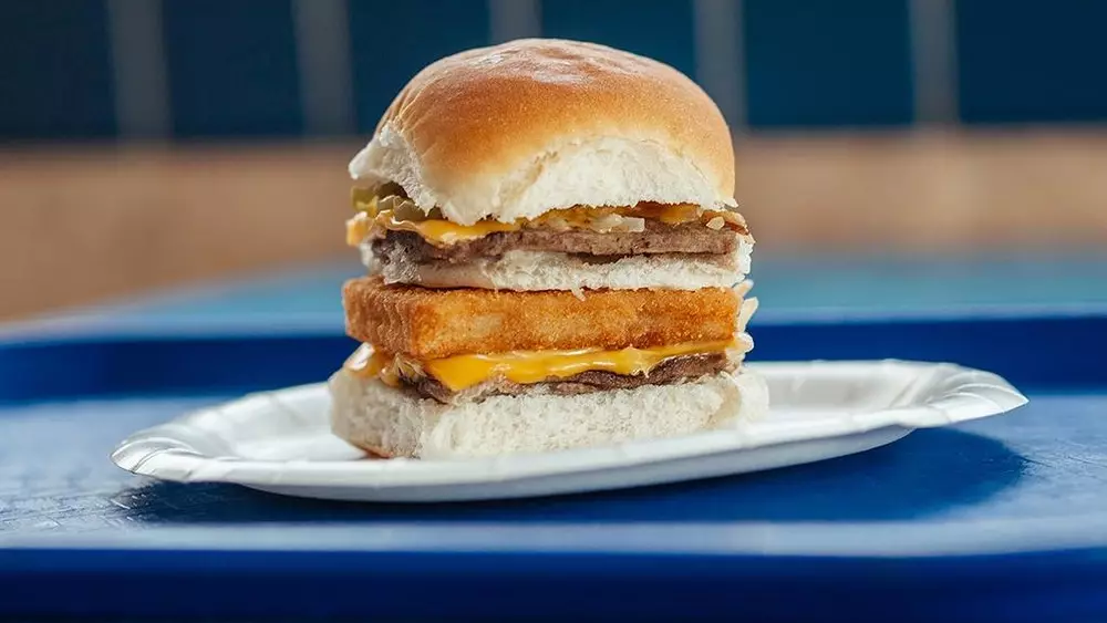 surf ndi turf slider pa White Castle