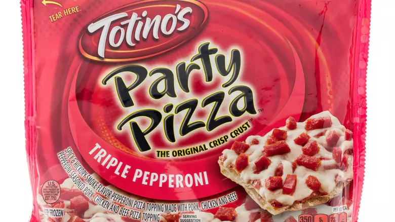 Phukusi lofiira la pizza ya Totino