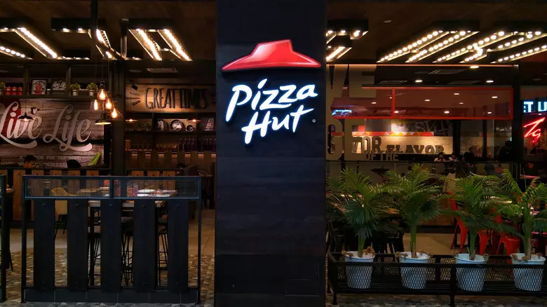 Pizza Hut-restaurant