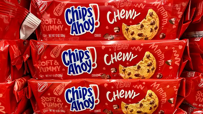 Birkaç paket Chips Ahoy orijinal çiğnenebilir kurabiye