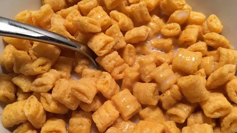 cap'n crunch ċereali