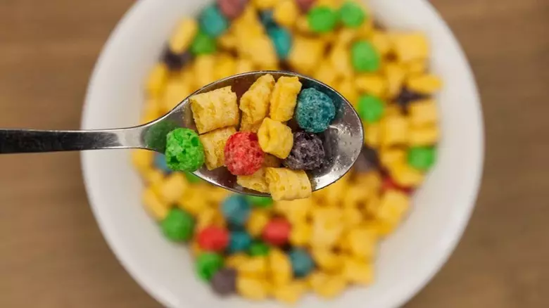 Quaker oats u cap'n crunch