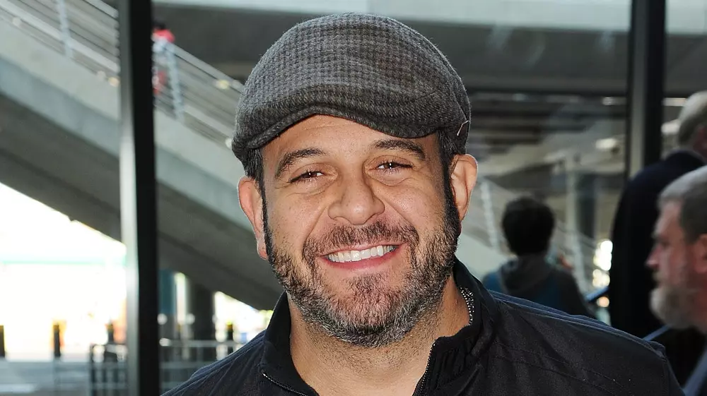 Modern Marvels mpampiantrano Adam Richman