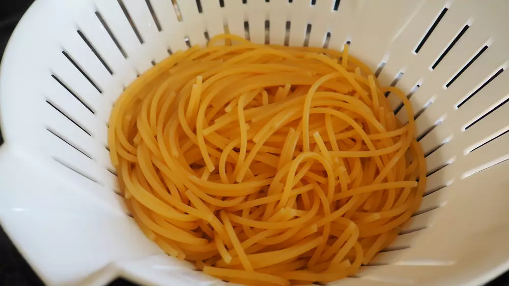 hversu lengi á að elda spaghetti fyrir þetta Easy spaghetti og kjötbollupott