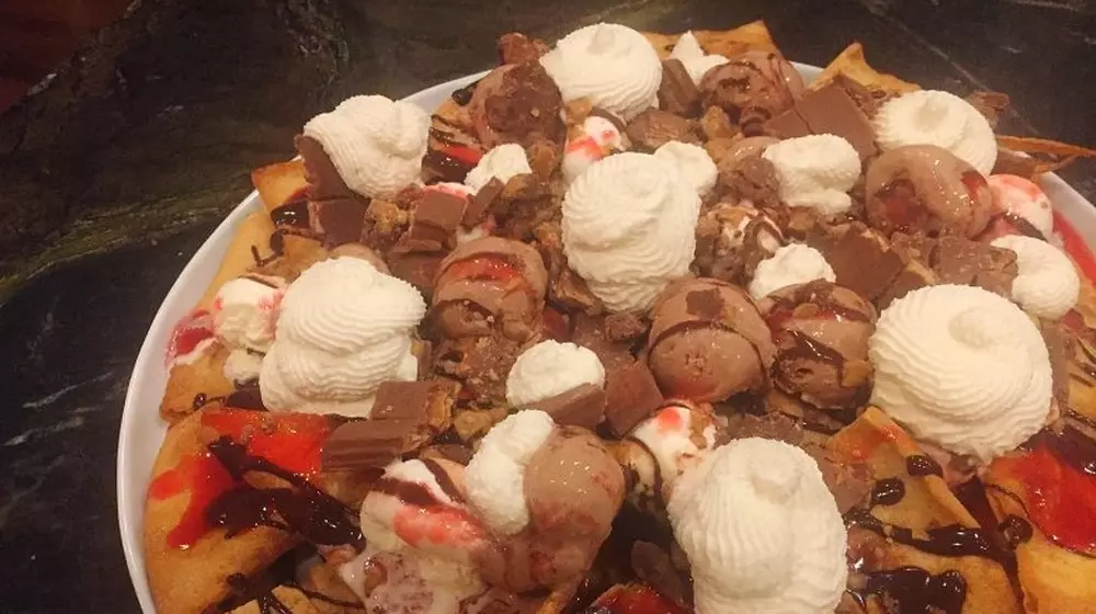 dessert nachos