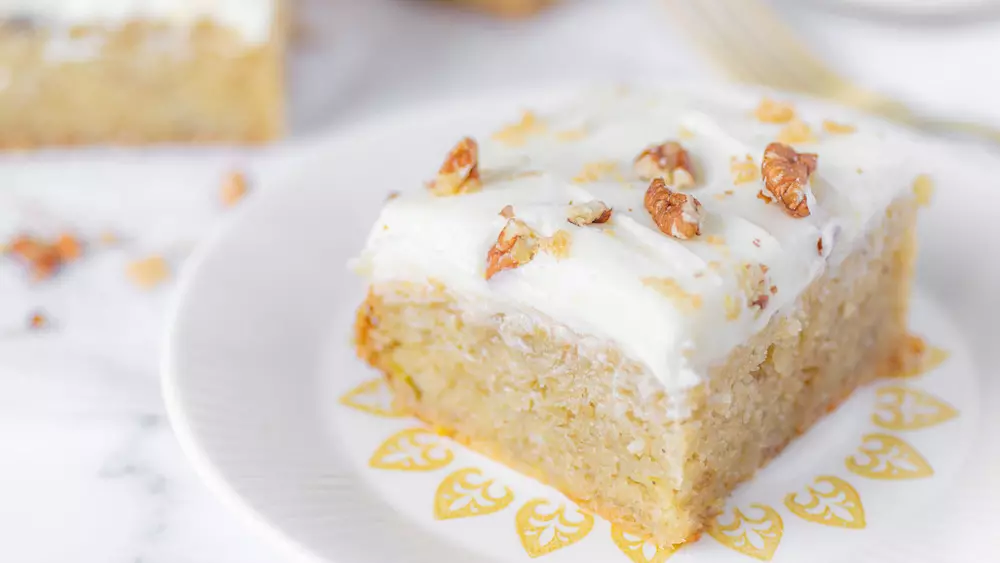 tranche de gâteau aux bananes