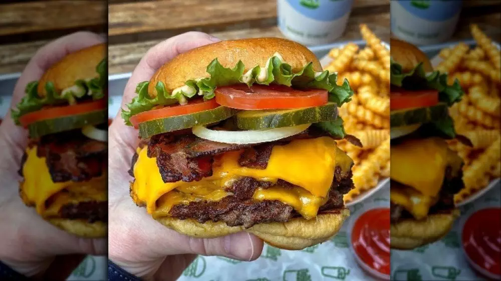 shake shack burger ມີ toppings ເພີ່ມ