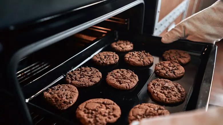 Chocolate cookies ni lọla