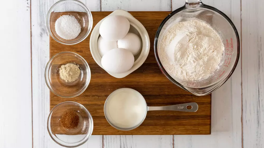 ingredientes de spaetzle caseiros