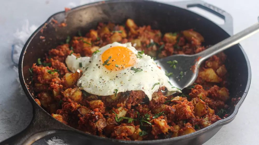 corned beef hash mei aai