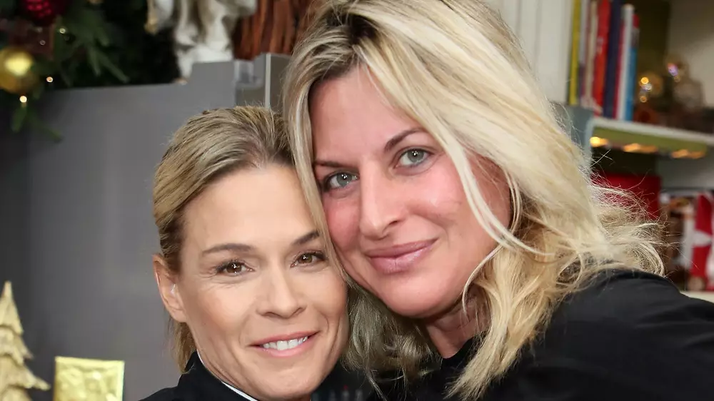 Cat Cora i la seva dona Nicole Ehrlich