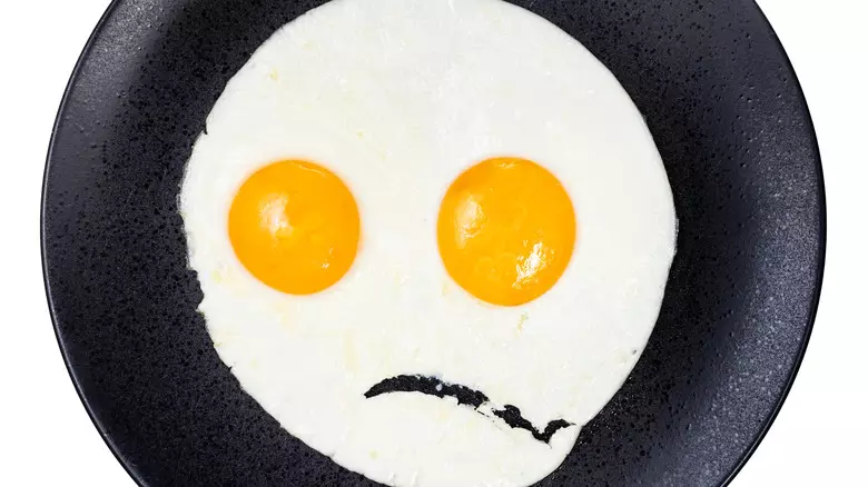 Nesretna pečena jaja