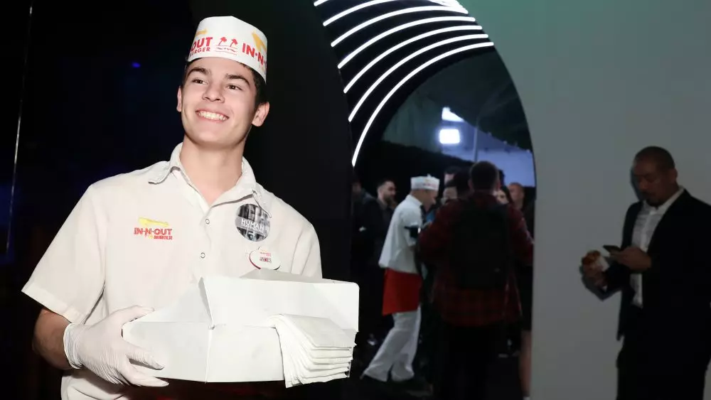 In-N-Out Sues