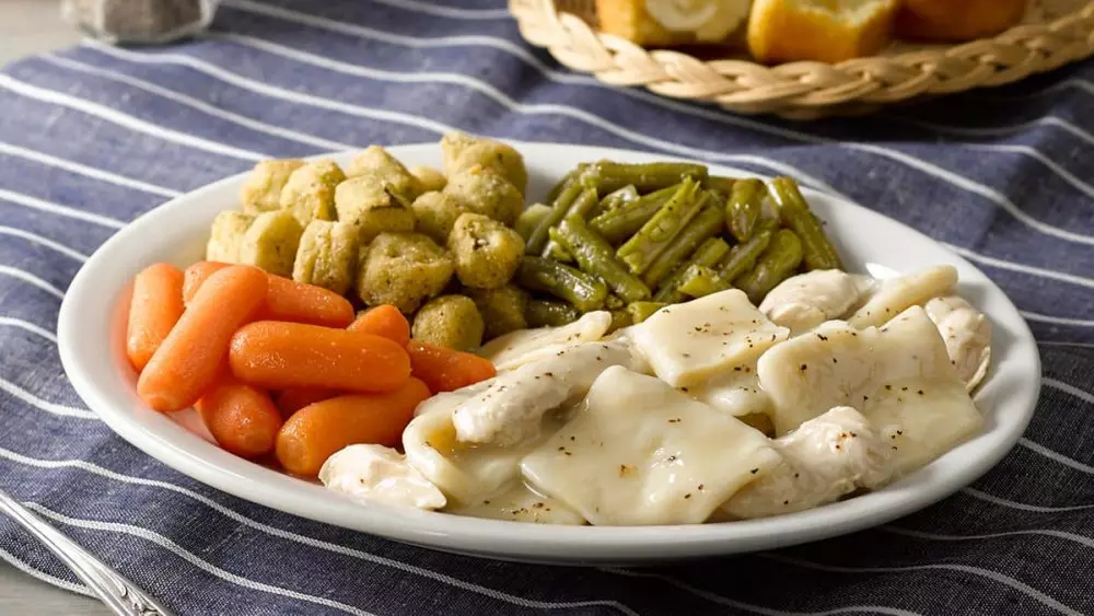 Cracker Barrel Chicken le Dumplins