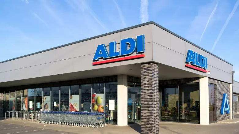 Fora d'un Aldi