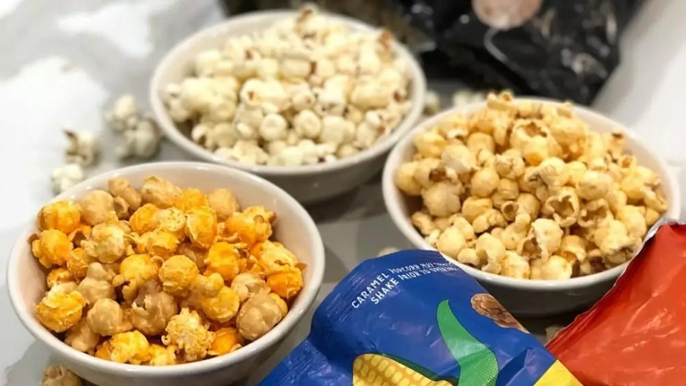 Smartfood popcorn i tre smaker