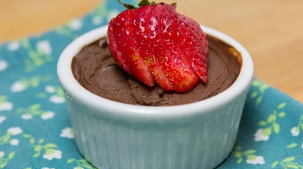 tasse de mousse au chocolat