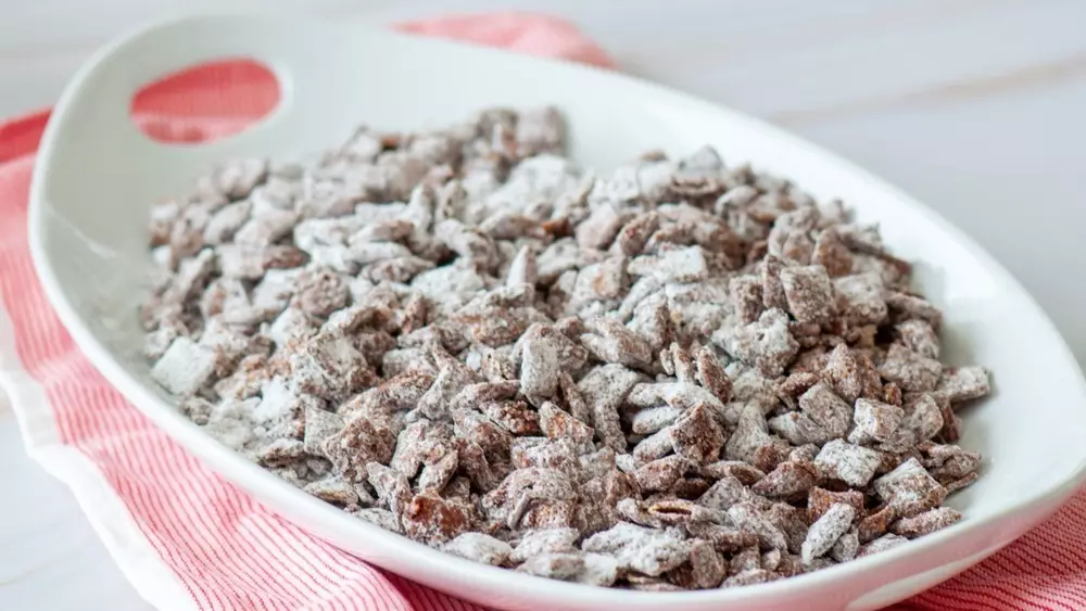 ចានរបស់ puppy chow