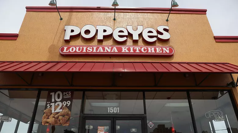 Utenfor en Popeyes