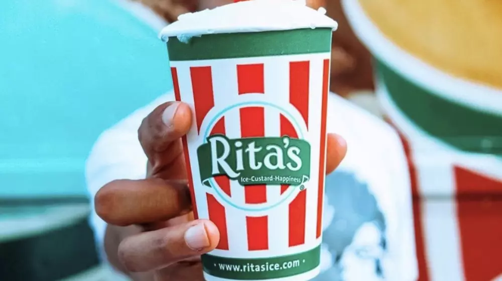 Šalica s okusom limuna Rita's Italian Ice